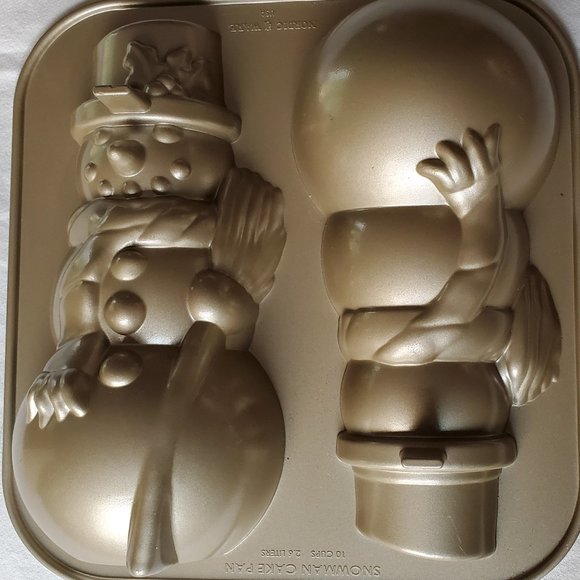 Nordic Ware | Kitchen | Nordic Ware Snowman Cake Pan | Poshmark